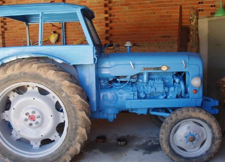 Motor Iberica (EBRO) - everythingaboutboats.org